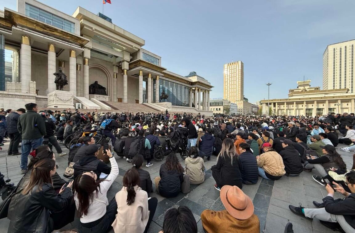 Жагсах соёлыг үлгэрлэх “хичээл” - Улаанбаатар Пост